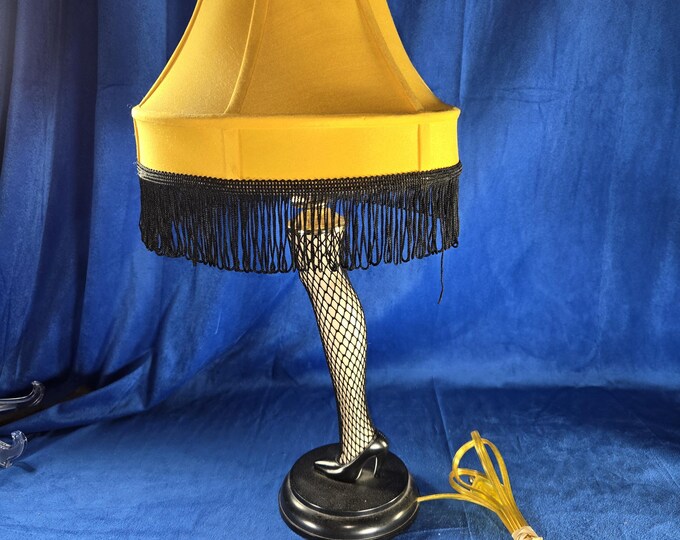A Christmas Story Leg Lamp – Iconic Retro Movie Prop Replica, Fishnet ...