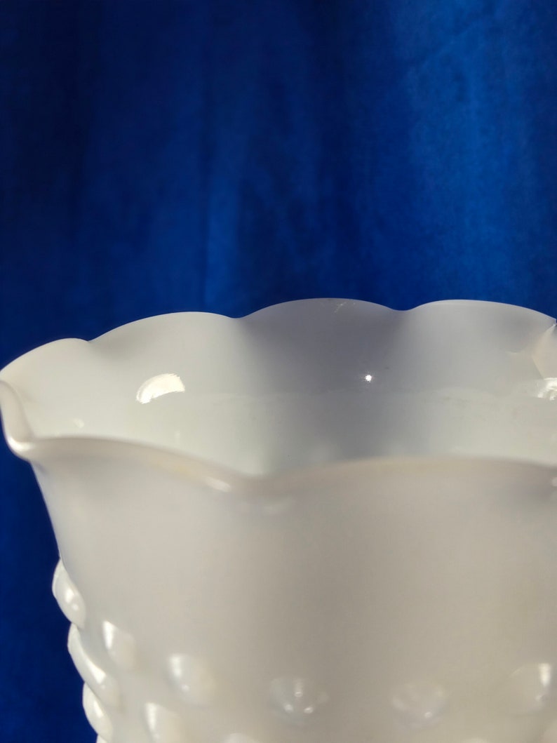 Vintage 1940s-1950s Milk Glass Vases W/ Hobnail Pattern - Etsy