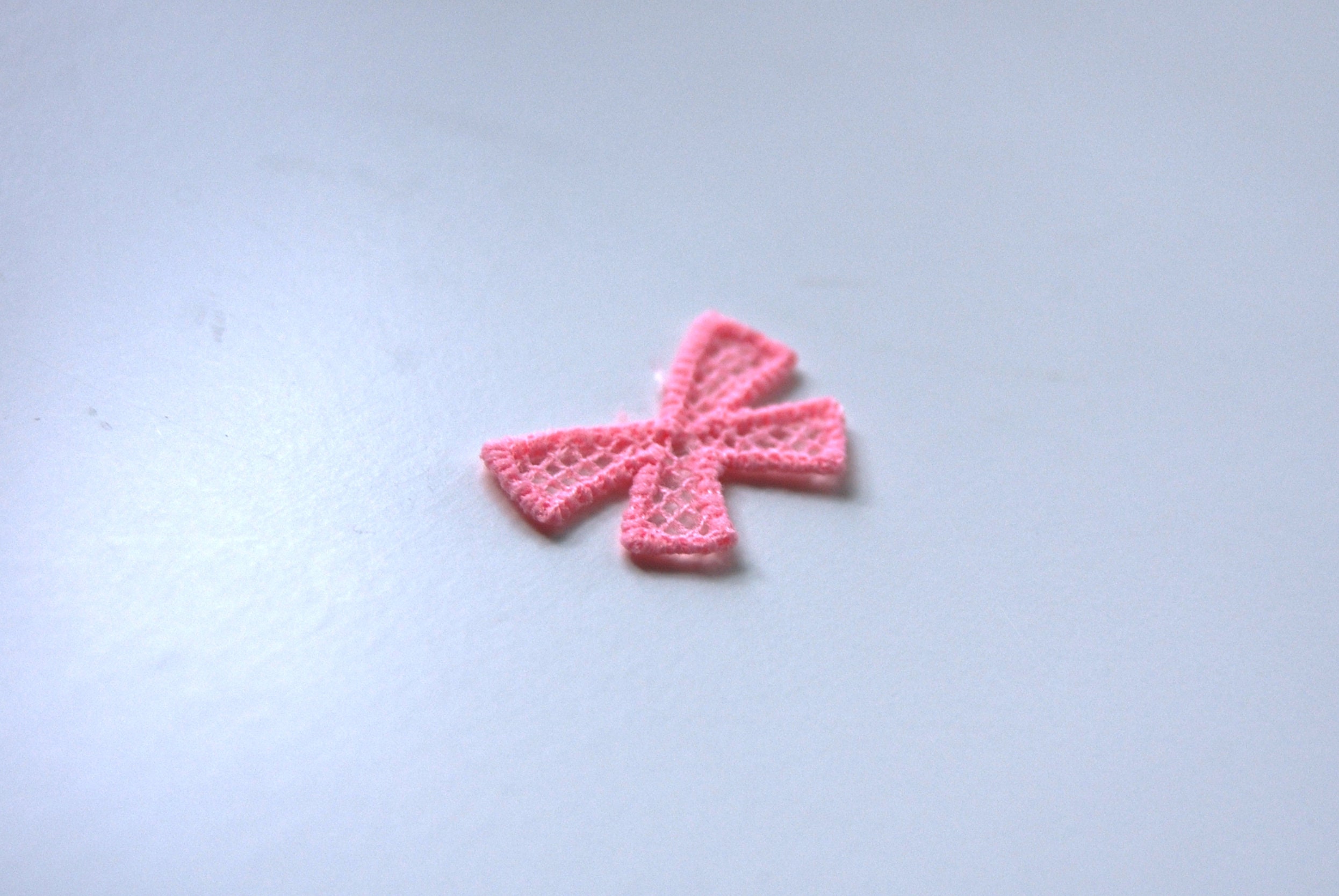 Mini Pink Bow Vintage Sew-on Applique, Tiny Pink Bow Patches, 1980s ...