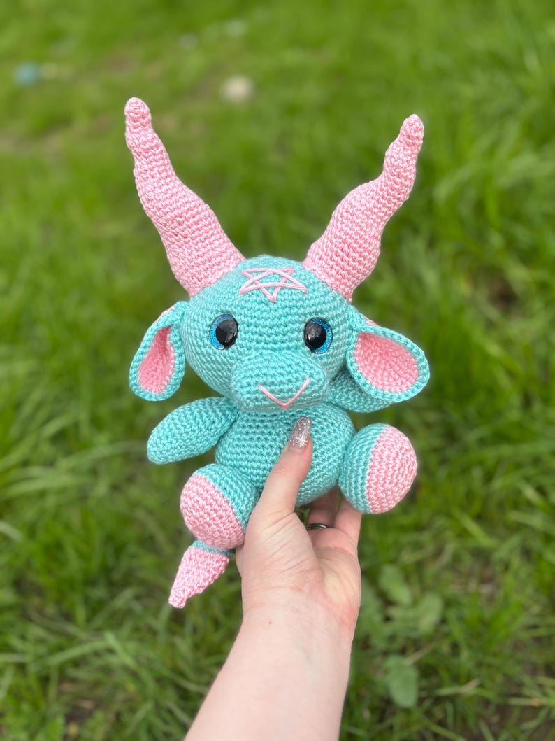 Baphomet, Crochet Baphomet, Satanic Goat, Handmade Goat, Alternative ...