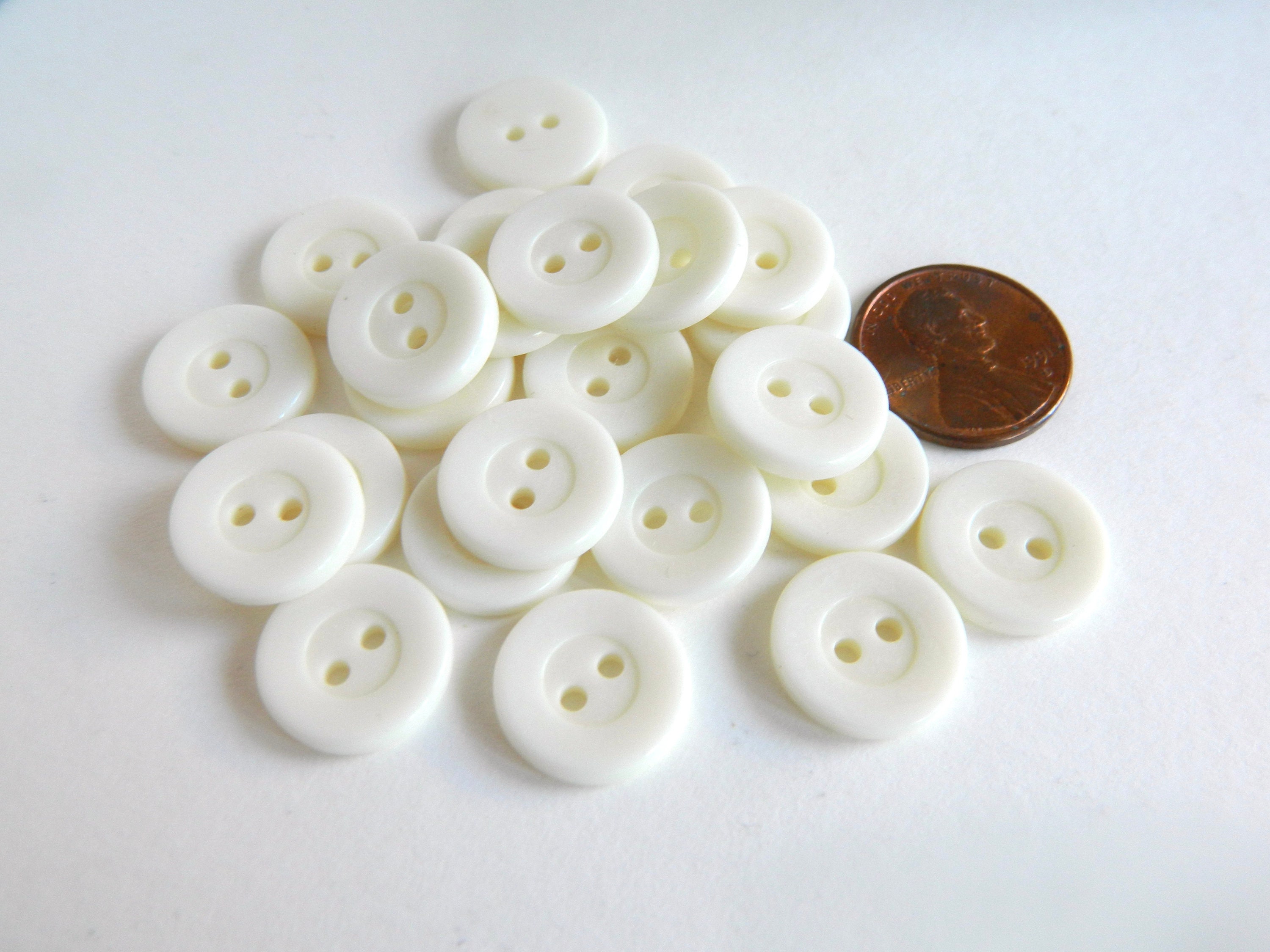 Vintage Pure White Buttons-24 in the Set-1950's Buttons-great for ...