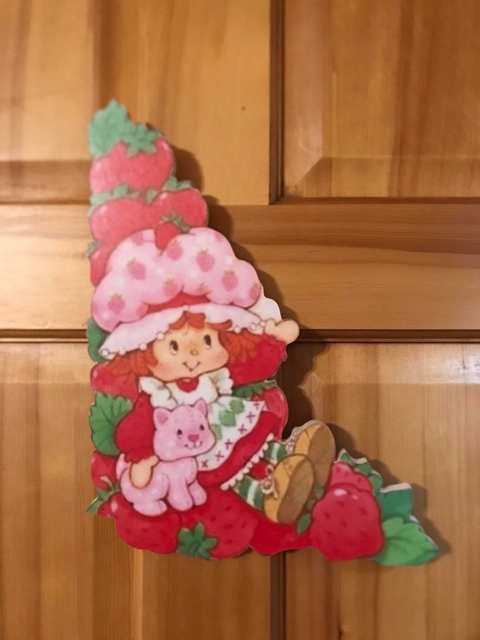 Strawberry Shortcake Vintage Style Corner Wooden Hand Cut Plaque Hanger ...