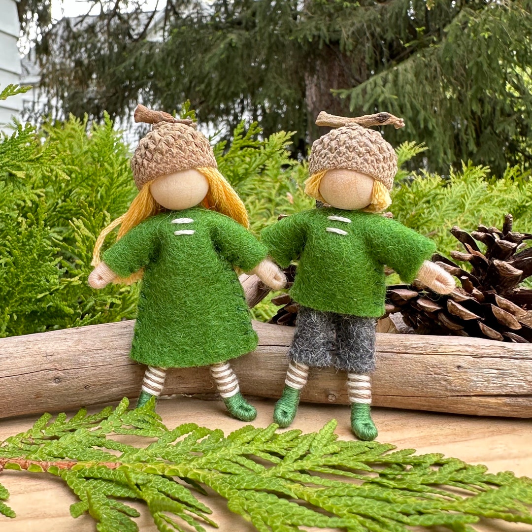 Acorn Cap Dolls | Waldorf Dolls | Bendy Dolls | Wee Folk | Dollhouse ...