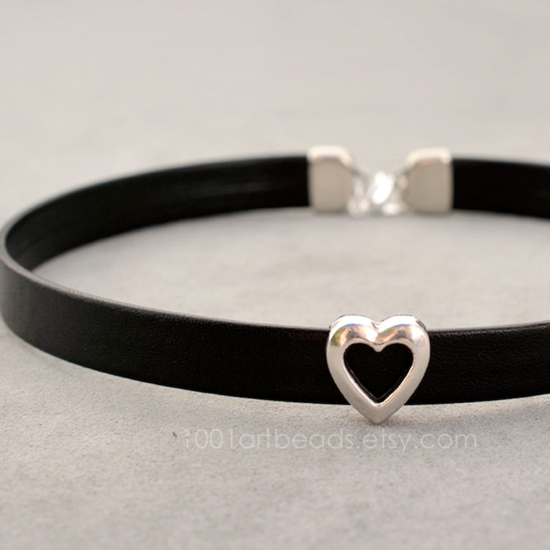 Leather Heart Choker - Etsy