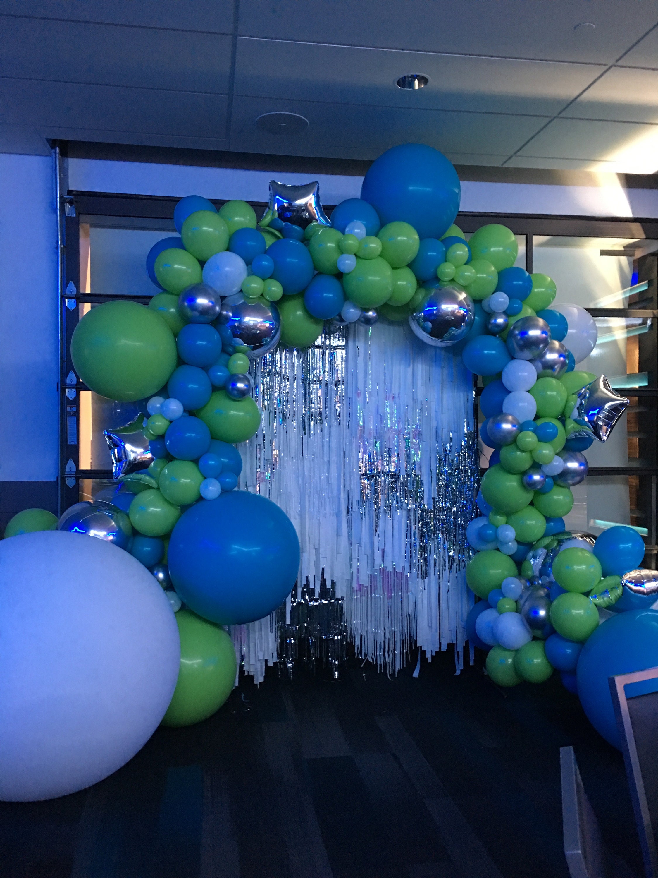 Disco Ball Vinyl and Foil Fringe Wall - Etsy