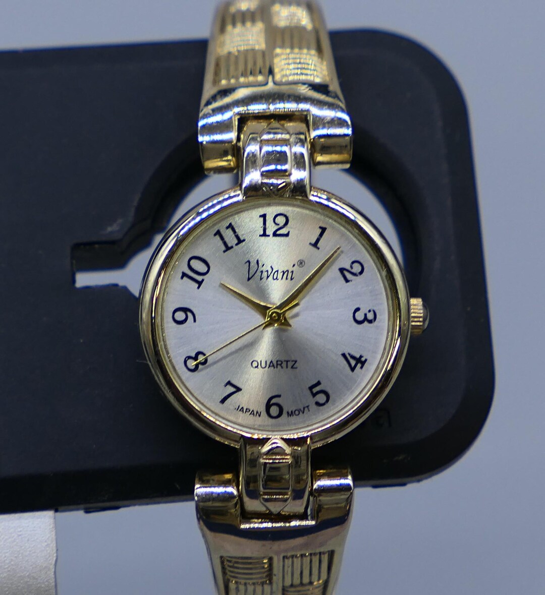 Vivani K4097 Women's Bangle Watch - Etsy