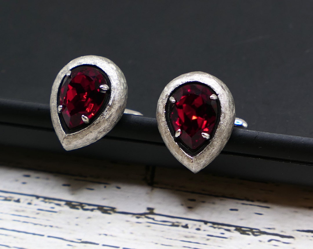 Vintage SWANK Signed Heart Shaped Ruby Red Silver Tone Cufflinks - Etsy