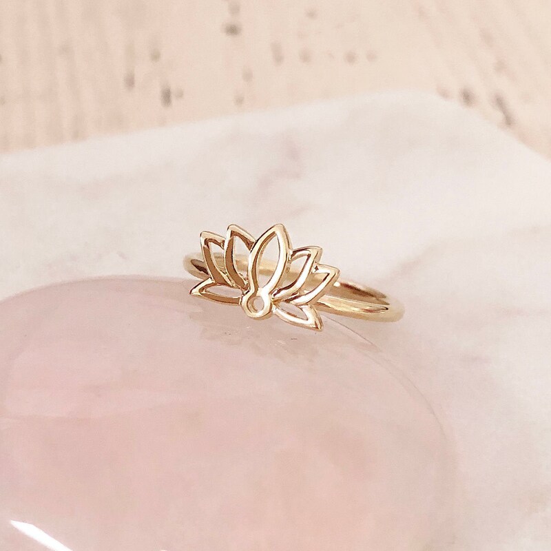 Lotus Ring - Etsy