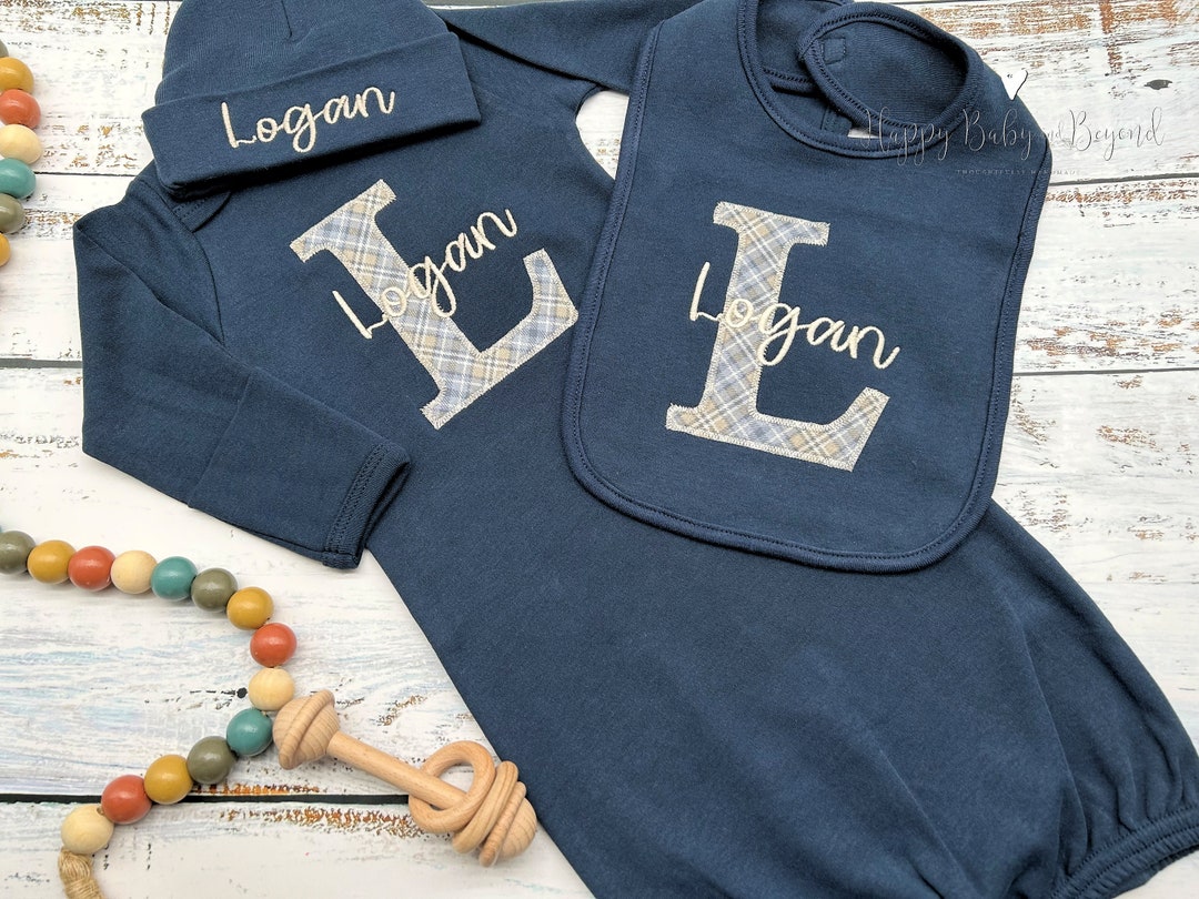 Personalized Baby Gown Gift Set, Baby Coming Home Outfit, Baby Shower ...
