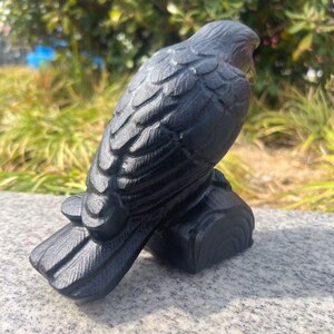 Hand-carved Obsidian Raven Figurine: Gothic Altar Decor, Spiritual Gift ...