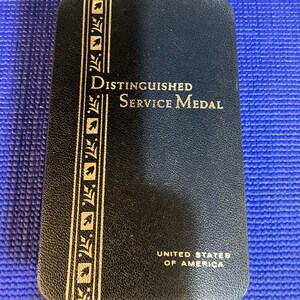 DSM Army Distinguished Service Medal 4 Piece Set in Titled Presentation ...