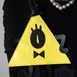 DEMONIC TRIANGLE GUY : Gravity Falls Bill Cipher Keychain | Book of ...