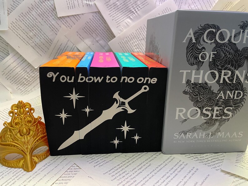 ACOTAR Hand Painted Edges - Etsy