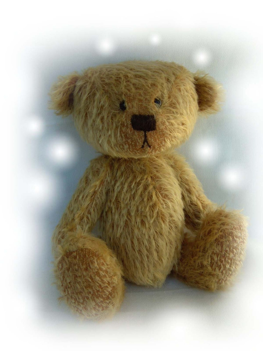 MOMO Artist Bear Epattern by Jenny Lee of Jennylovesbenny Boutique ...