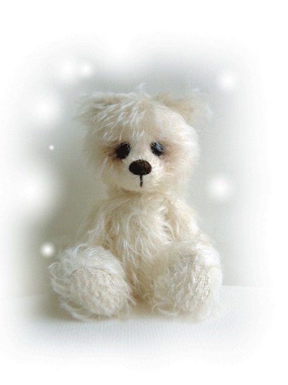 FLOWER artist teddy bear e pattern by Jenny Lee of jennylovesbenny artist bears