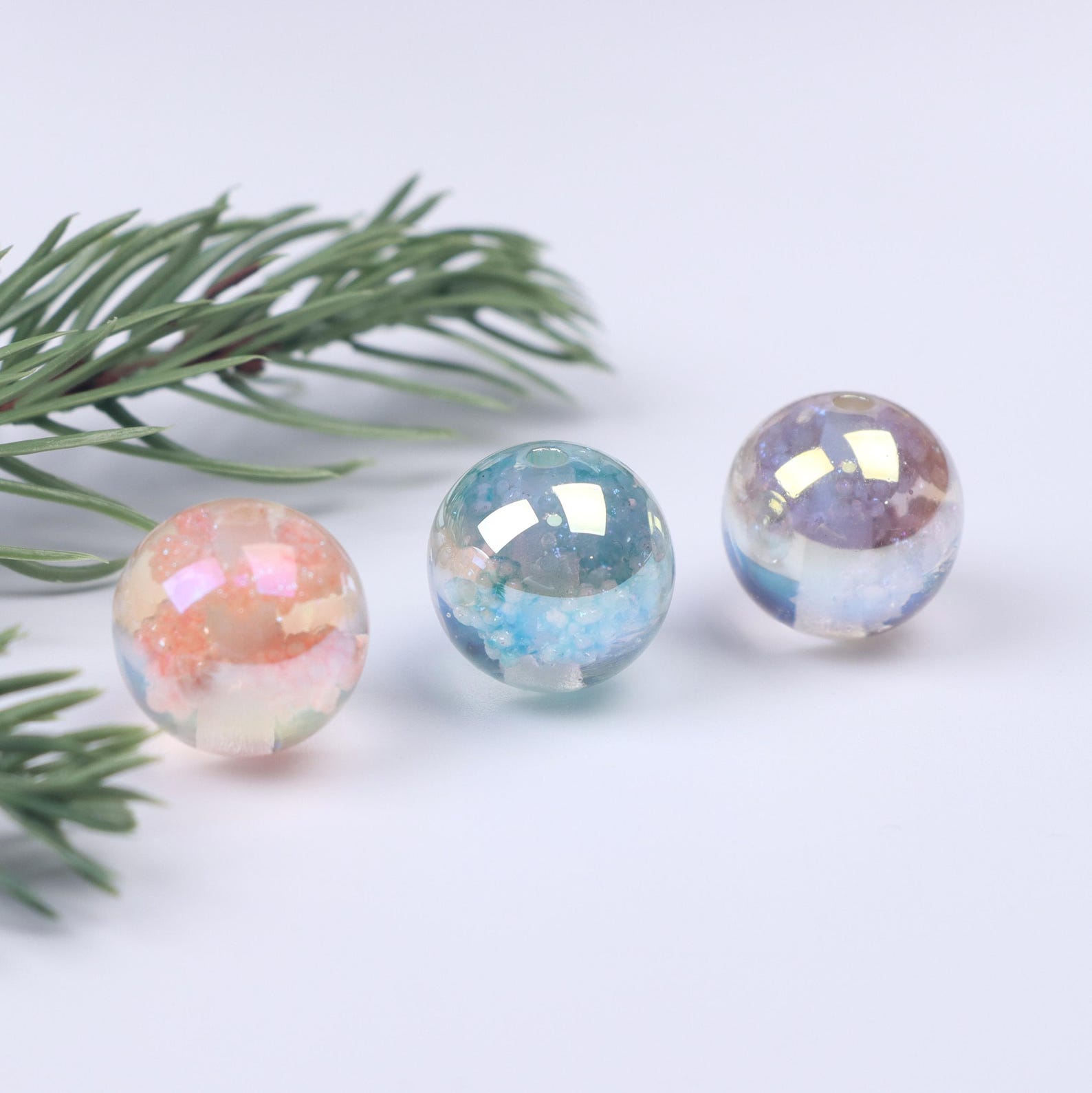 Glitter Nebula Glow-in-the-dark Resin Beads – Round Cosmic Glitter ...