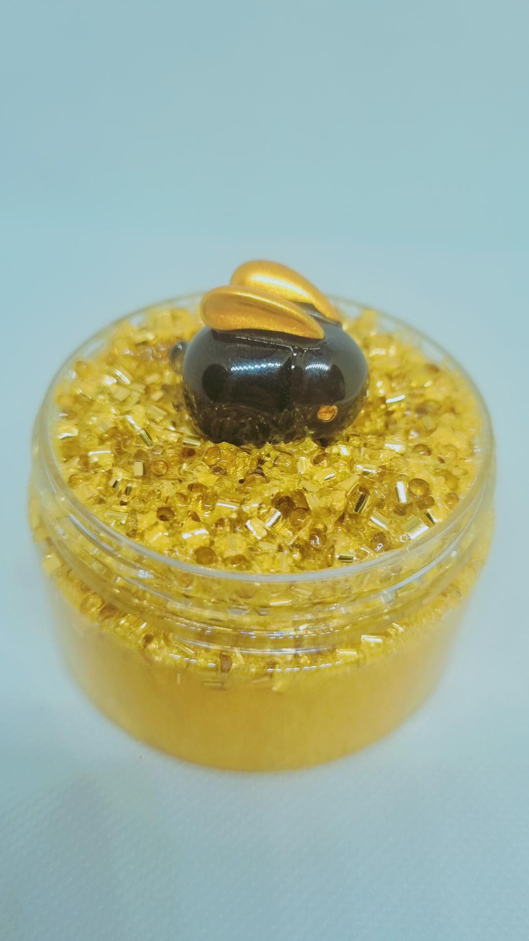4oz Golden Bunny Bingsu Slime, Gold Colour Clear Slime Scented Passion ...