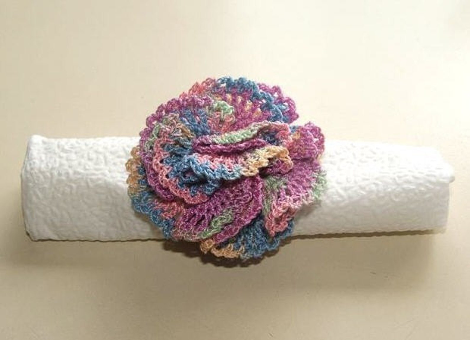 Crochet Pattern-floral Napkin Rings - Etsy