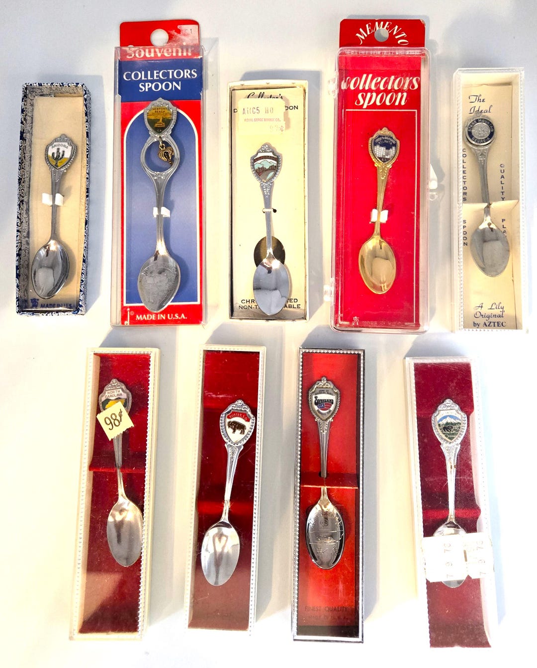 Vintage Souvenir Collector Spoons: US States & Places, Demitasse Size ...