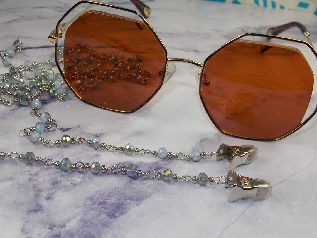 Clip on Vintage Style Eyeglass Chain Sunglasses Glasses Holder Clips ...