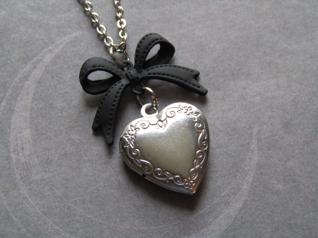 Adorable Bow Heart Stainless Steel Locket Simple Minimalist Retro ...