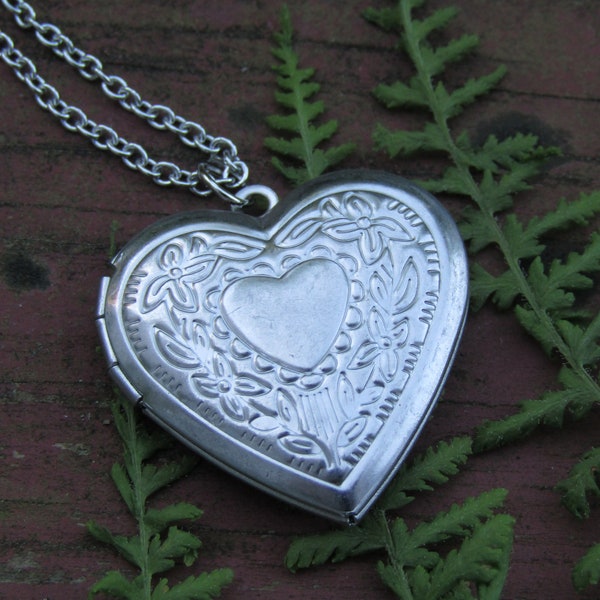 Heart Shaped Locket - Etsy