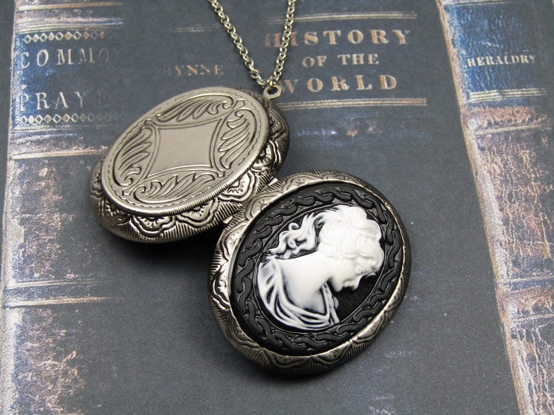 Large Victorian Cameo Photo Locket Necklace Stainless Steel Chain ...