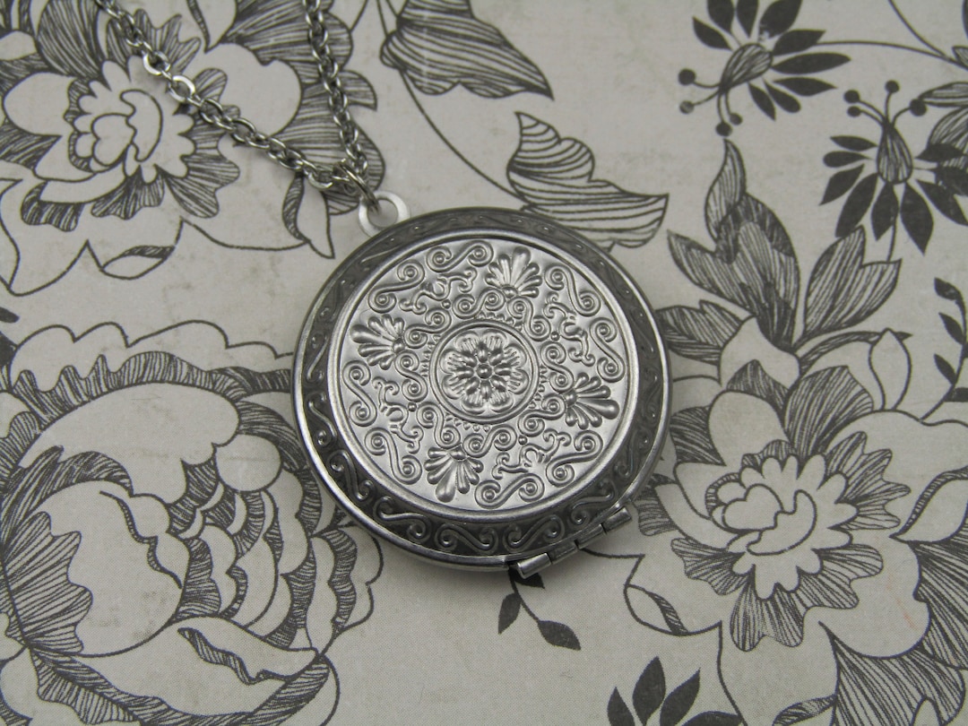 Floral Stainless Steel Photo Locket Necklace Gothic Goth Flower Retro ...