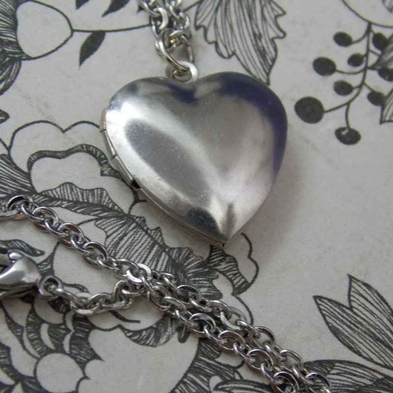 Heart Shaped Locket - Etsy