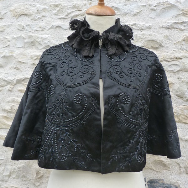 Victorian Cape - Etsy