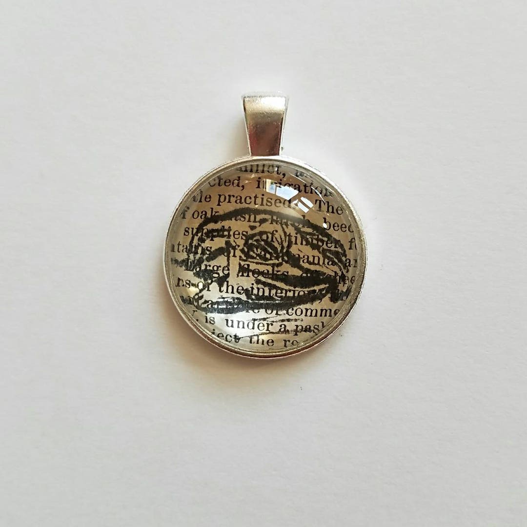 Patagonian Mara Skull Pendant - Etsy