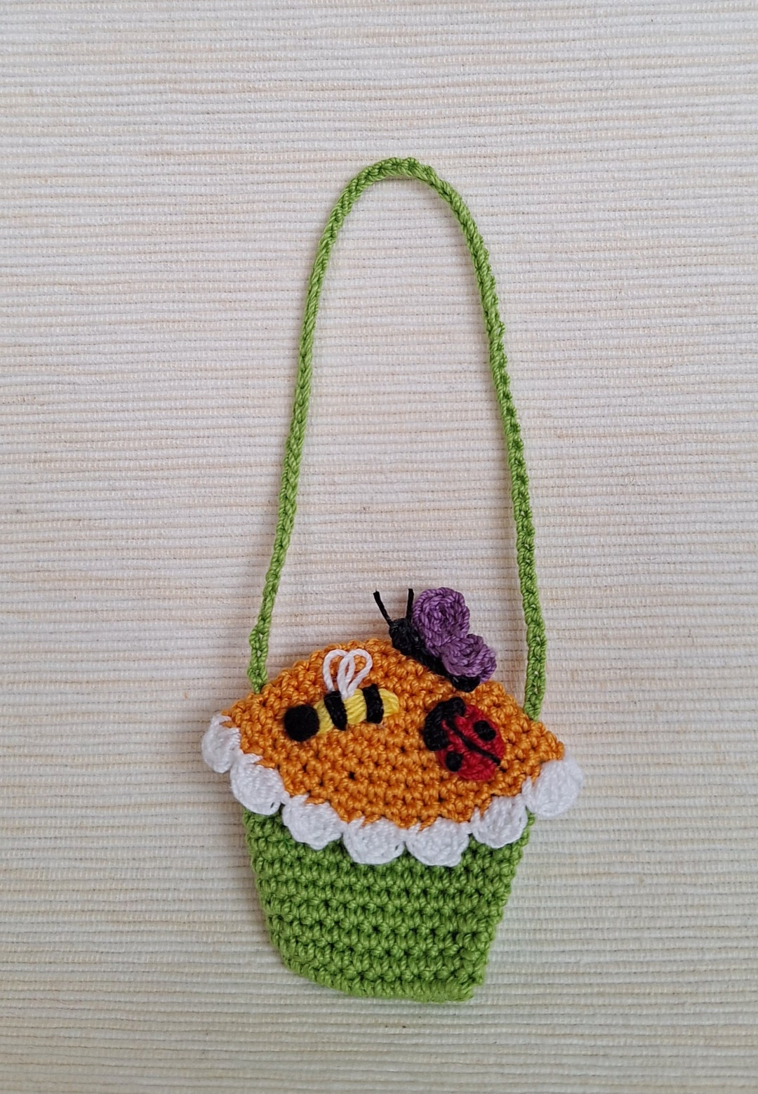 Blythe Daisy and Insects Purse - Etsy
