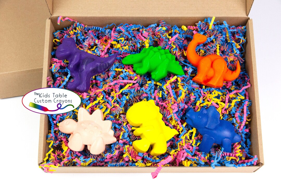 Dinosaur Crayons Come in a Swirl Pf Color Using Recycled Crayons ...
