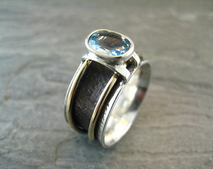 Odan crossing Ring - Etsy
