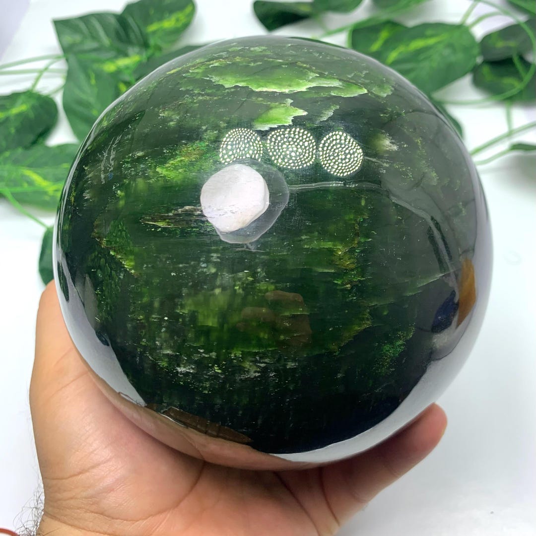 10 Lbs (4.54 Kg) Lustrous Dark Green Nephrite Jade, Nephrite Jade ...