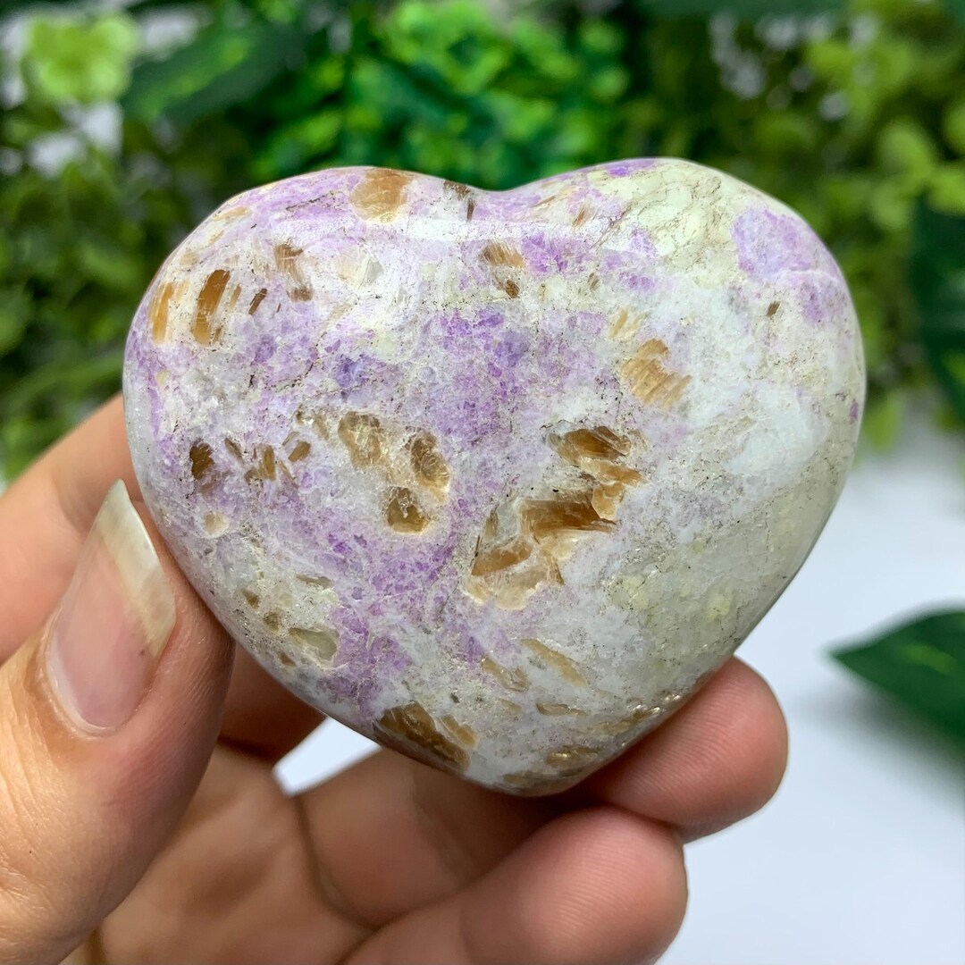 83g Beautiful UV Reactive Hackmanite Heart Stone, Hackmanite Heartstone ...
