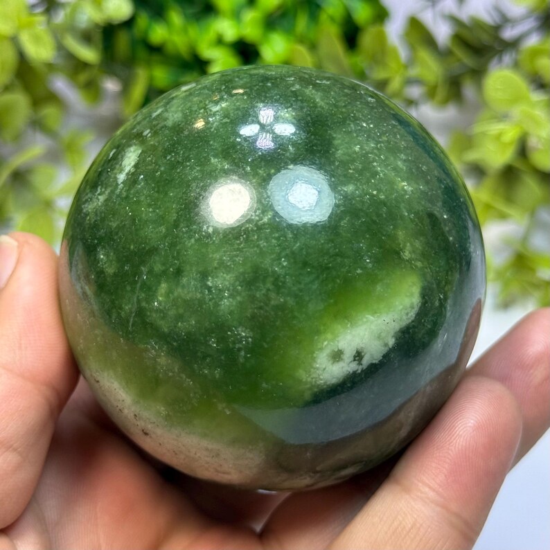 550g Best Quality Green Transparent Jade Sphere, Shah Maqsood Jade ...
