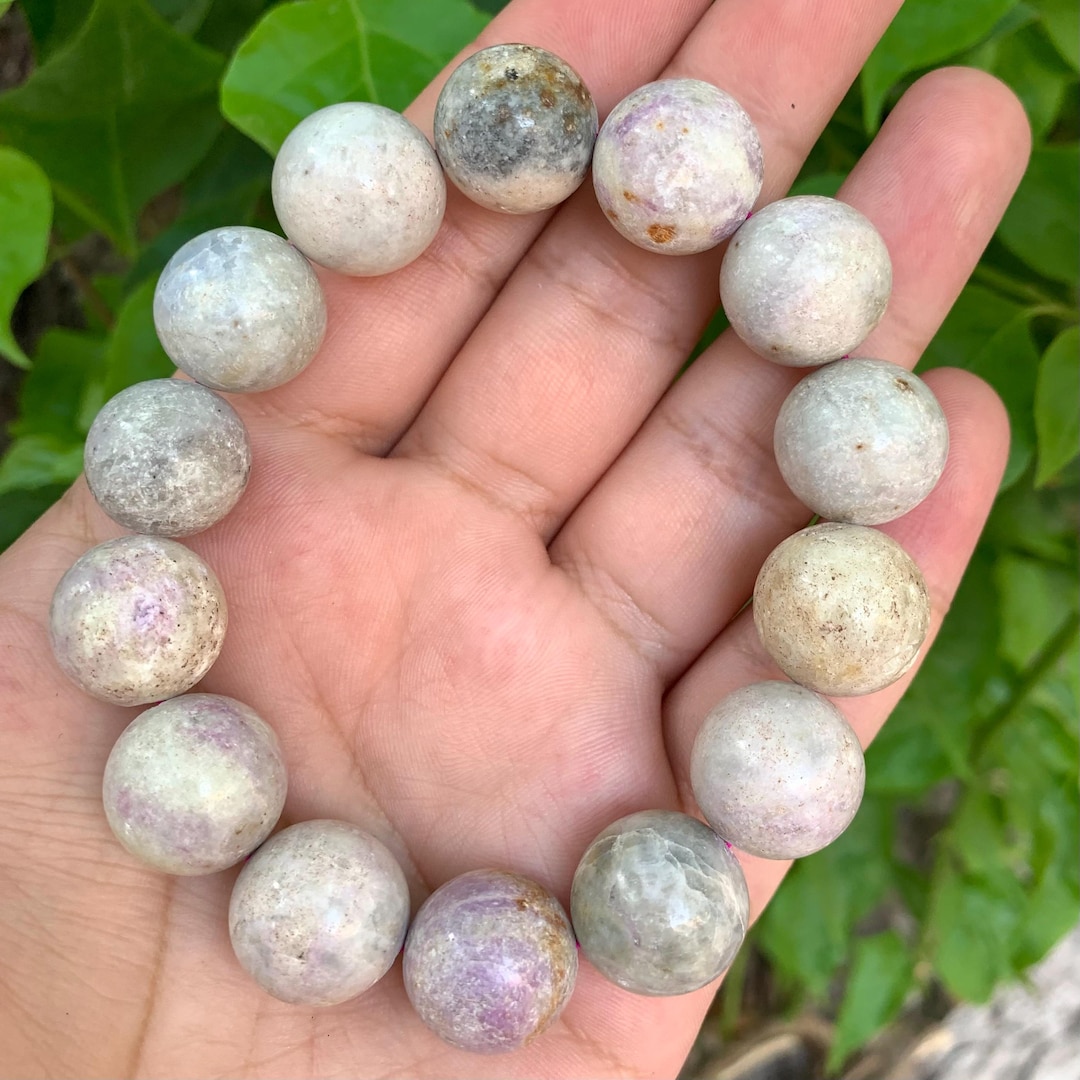 Uv-reactive Fluorescent Pink Beads Bracelet, Hackmanite Bracelet ...