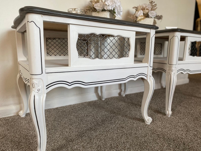 Pair of Newly Refinished Vintage End Tables - Etsy