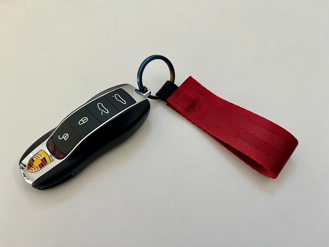 Porsche 911 GT3RS RED MINI Door Pull Style Keychain Seatbelt Strap ...