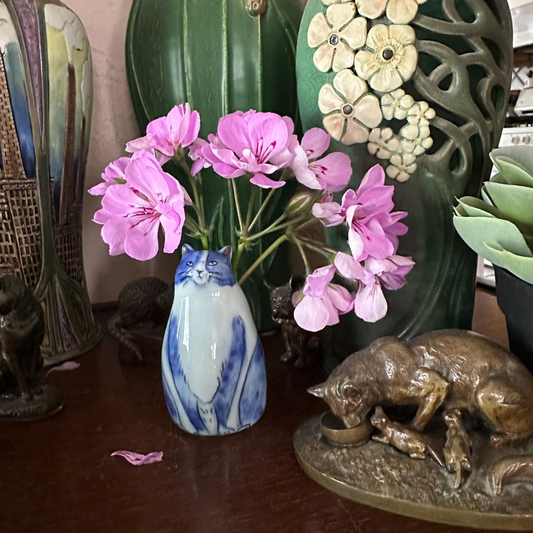 Small Blue & White Cat Vase Sculpted by Hand From Coleman Porcelain ...