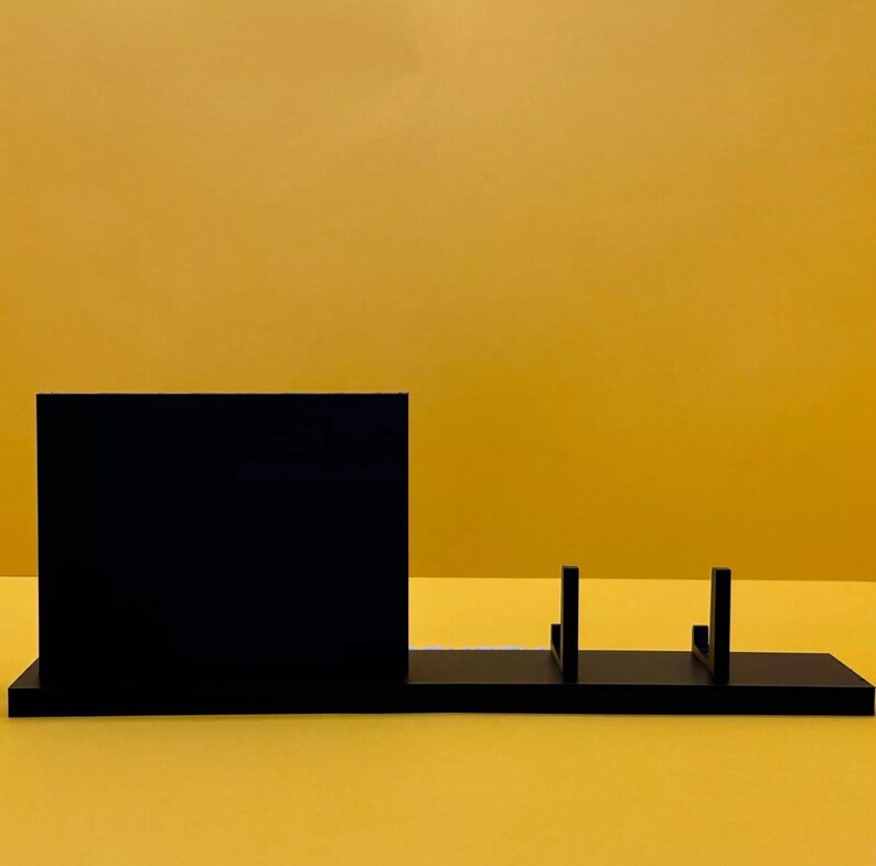 Nintendo DS DS Lite Console and Game Stand Black and White Storage ...