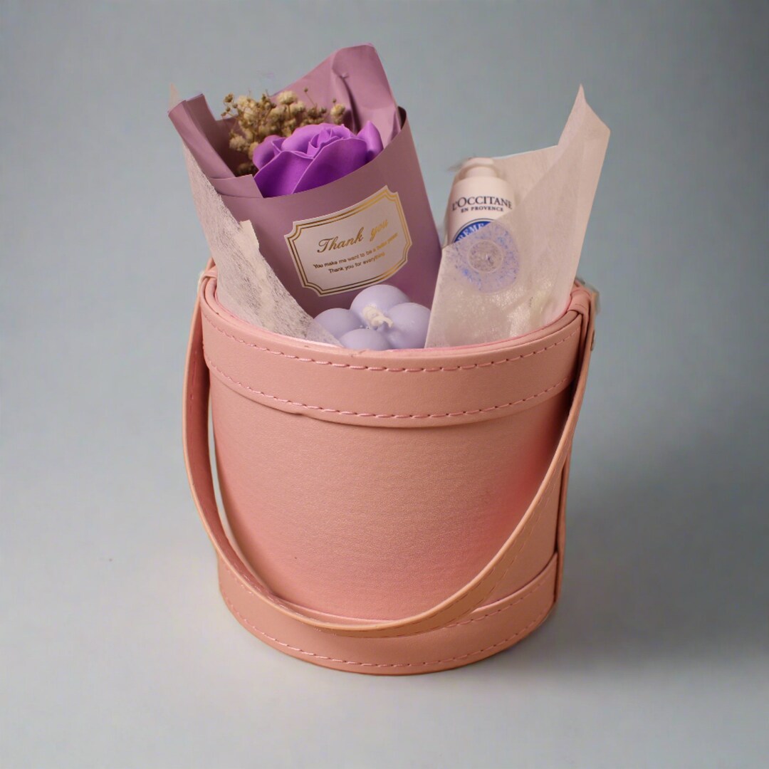 Stress Relief Gift Set, Elegant Gift Set for Mom, Self Care Spa Gift ...