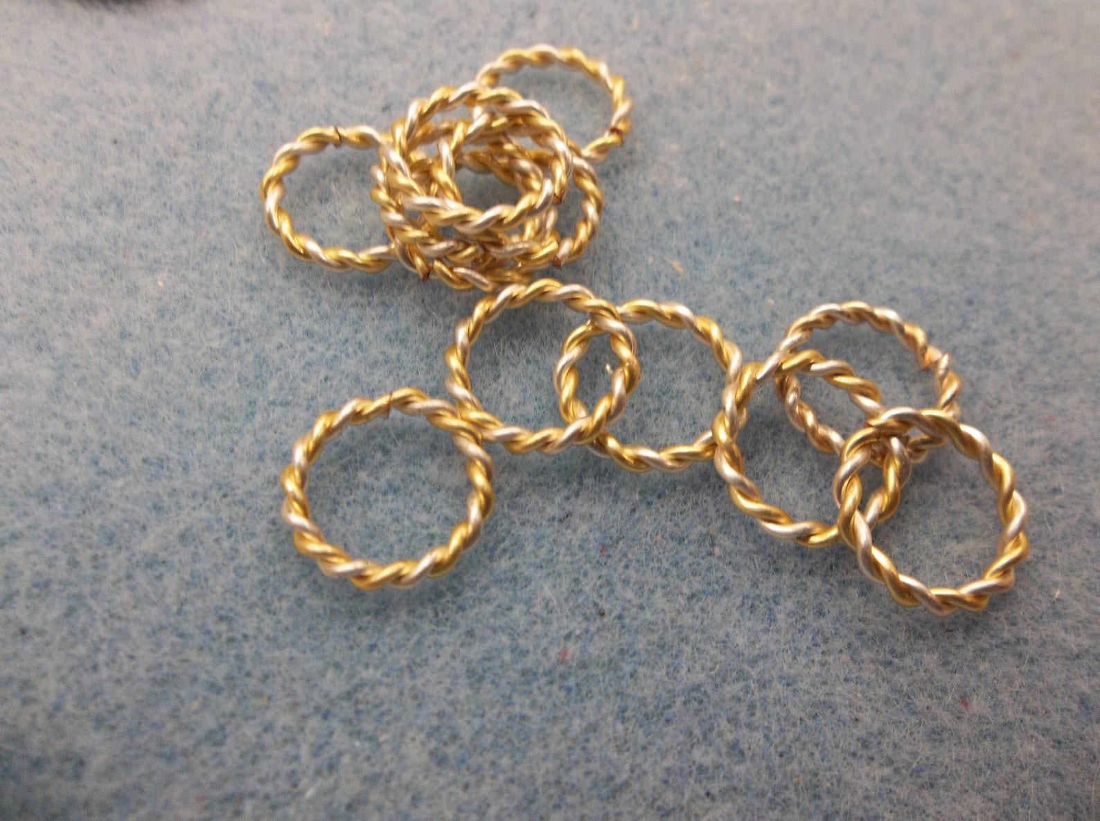 Jump Rings 8 Mm Gold and Silver Colored Twisted Wire 8 Mm - Etsy