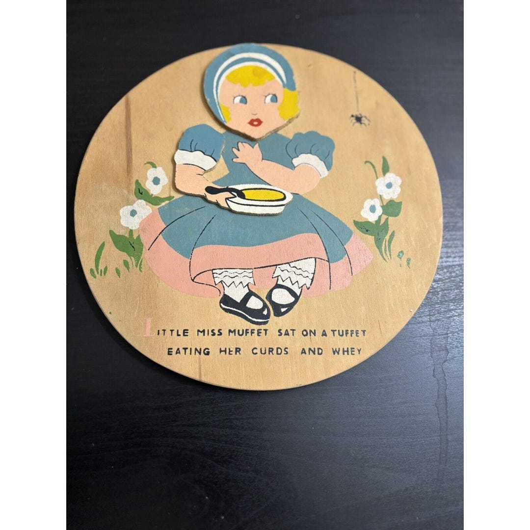 Little Miss Muffet Vintage Wood Wall Art 9” in Diameter - Etsy
