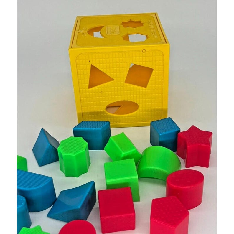 Playskool Form Fitter Shape Sorter Toy With 17 Shapes Vintage Ribbed - Etsy
