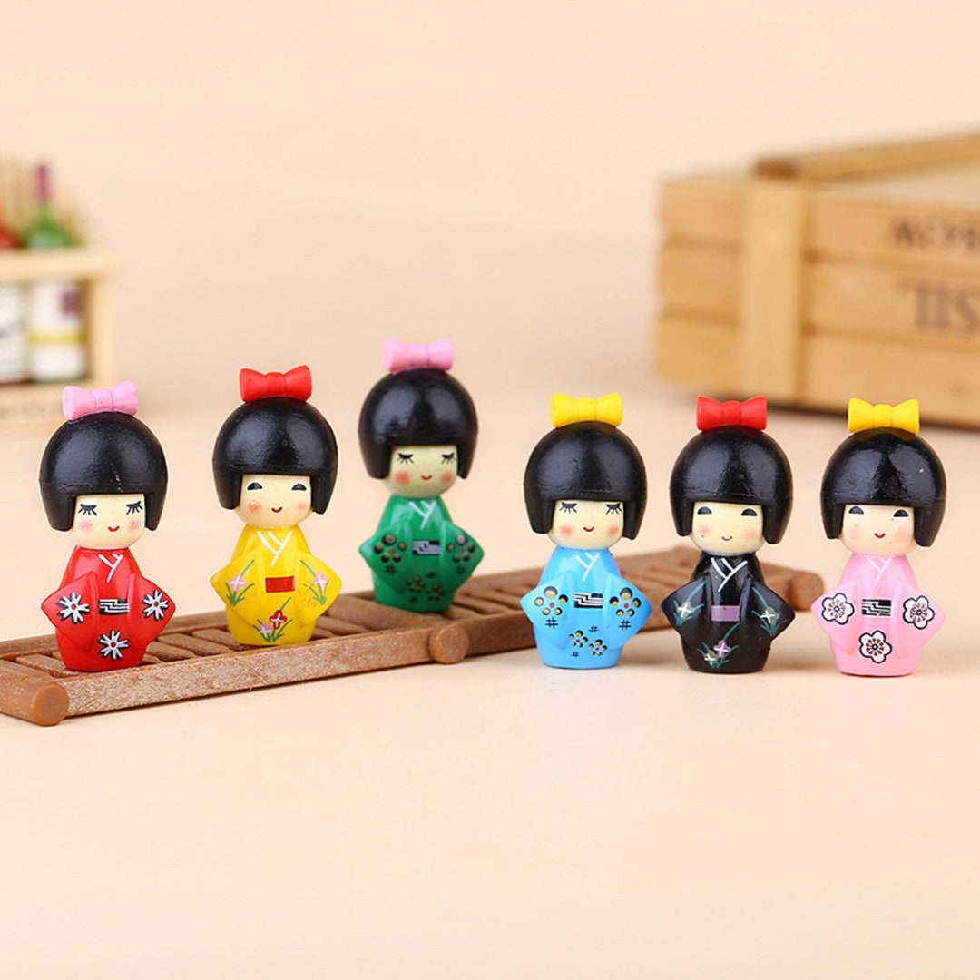 Miniature Figurines 12 Japanese Kimono Girls, 2 of Each Color, for ...