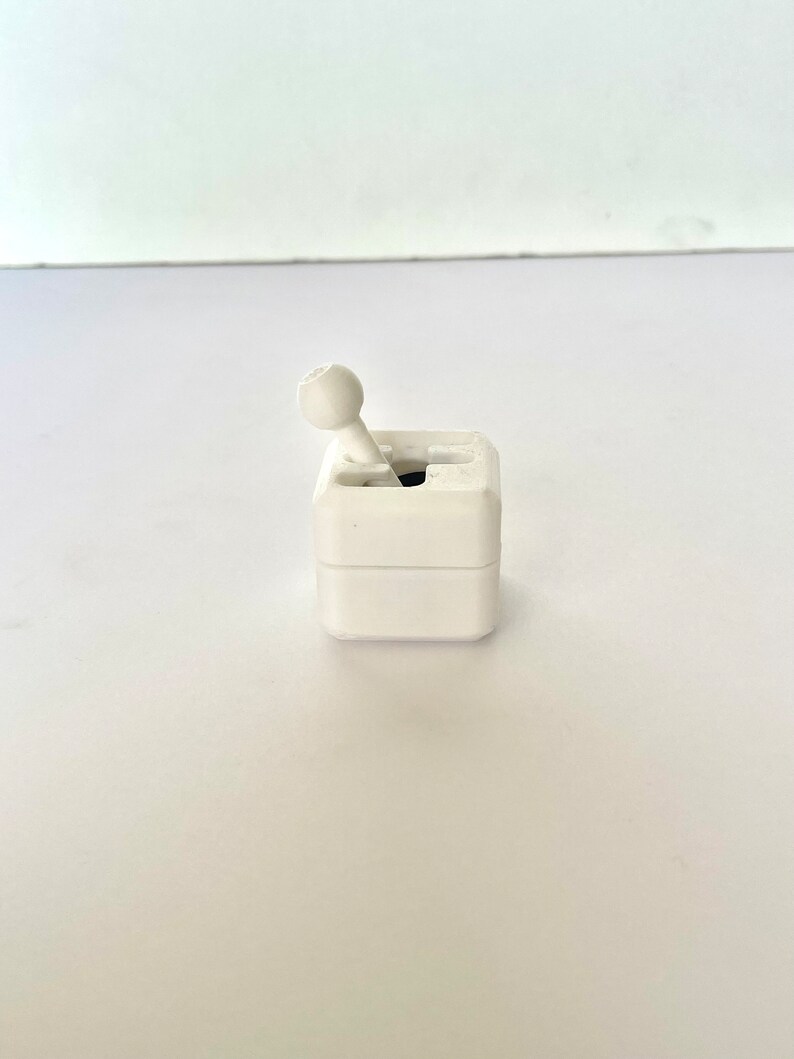 Magnetic Stick Shift Fidget Toy for Stress Relief and Office Desk ...