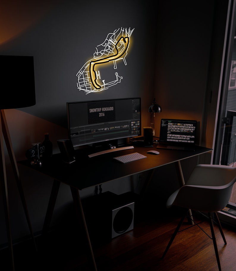 Circuit Metal Wall Art, Formula 1 Wall Decor, Metal Racetrack, Neon ...