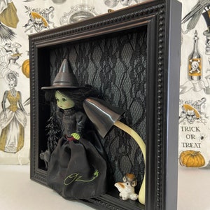 Spell Casting Witch in the Woods Lighted Vintage Inspired Halloween ...
